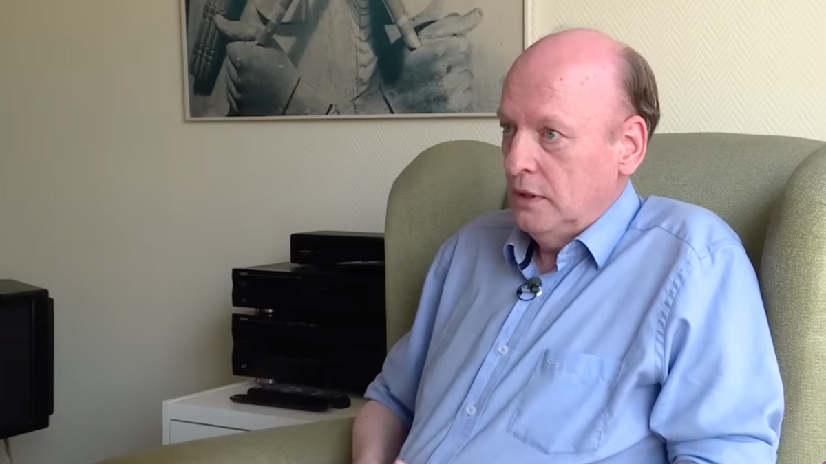 Harry (63) profiteert al 30 jaar lang van een bijstandsuitkering: “Ik ...