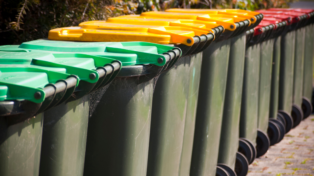 Let op! Steeds meer afvalcontainers hebben een ingebouwde chip – dit is ...