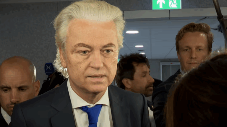 NET BINNEN: Nieuwe peiling van Maurice de Hond zet de politiek volledig ...