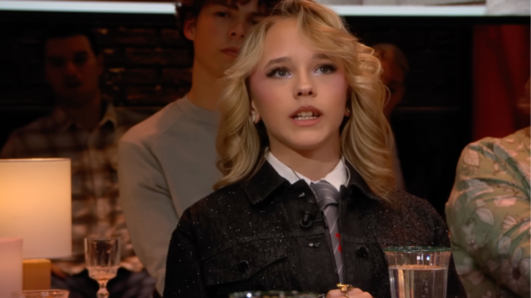 Emma Kok weer op het podium na zwaar verlies: emotioneel optreden na ...