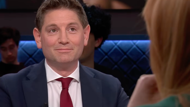 Kijkers reageren massaal op felle discussie tussen Jeroen Pauw en Jan ...